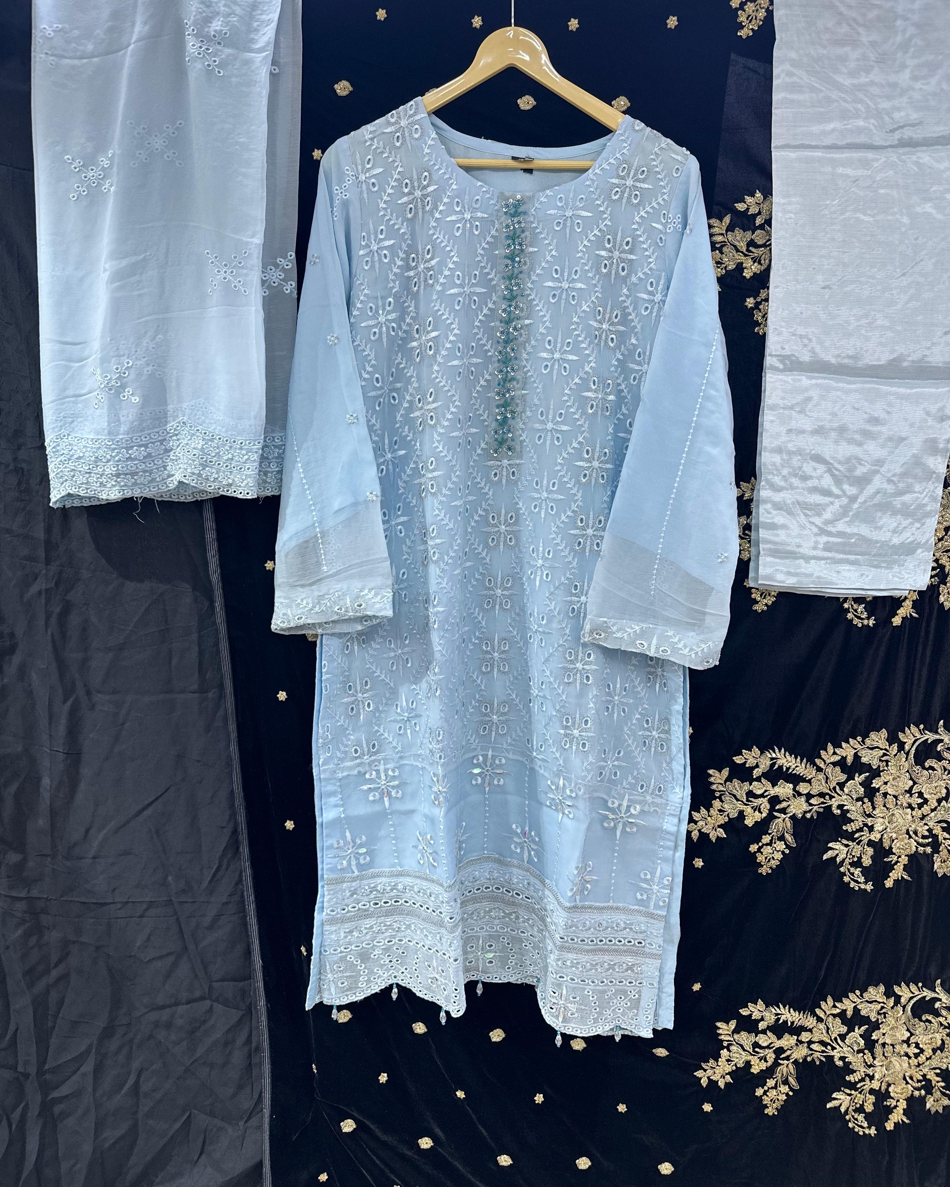 ZOYA AHMAD ALIZEH- 01 – Siyaab Lawn Hub